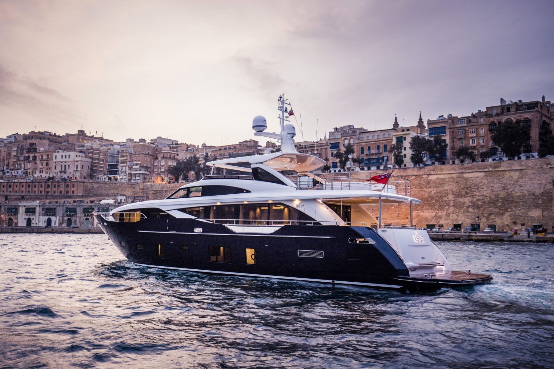 The Award-Winning Princess M Class | Luxury Superyachts | Princess ...